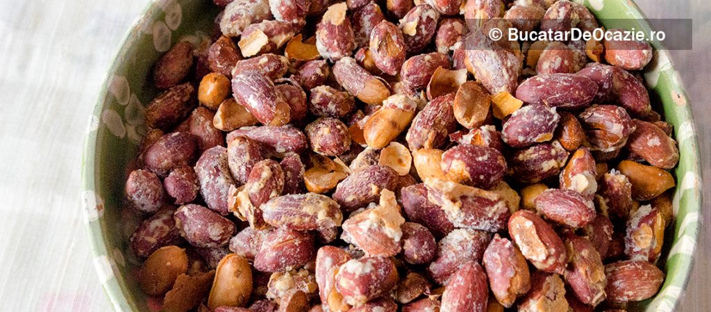 Arahide prajite | BucatarDeOcazie.ro | Retete simple, de facut acasa.
